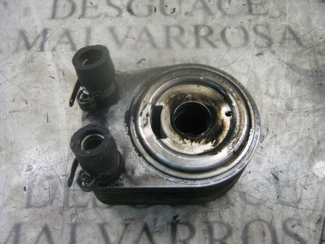 46810102 ENFRIADOR ACEITE Motor Para Fiat Punto Berlina 188 1.9 Diesel ...