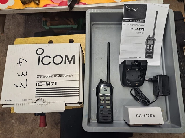 ICOM IC-M71. ÉMETTEUR Récepteur Portatif VHF Marine. EUR 105,00 ...