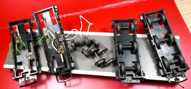 TRIANG HORNBY DUMMY Bogie x 4 Metal Plastic Wheels Pickups Class 31 37 ...