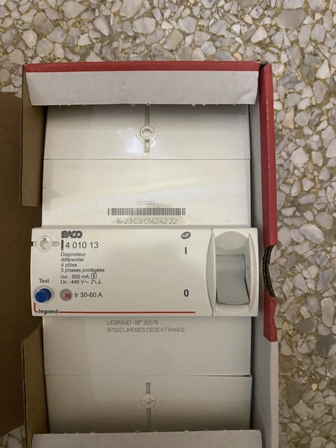 DISJONCTEUR DE BRANCHEMENT différentiel legrand baco triphasé 30-60A ...