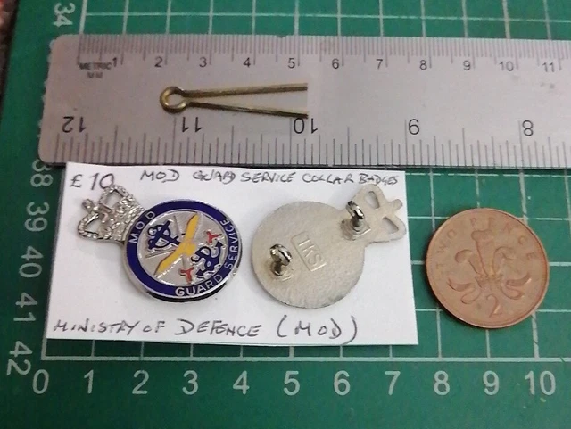 MOD GUARD SERVICE Enamel Pair of Collar Badges. (Ministry of Defence ...
