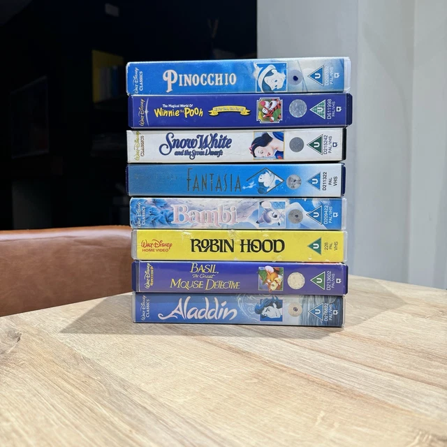DISNEY VHS BUNDLE 8x + 1 Aladdin, Pinocchio, Robin Hood, Fantasia £11. ...