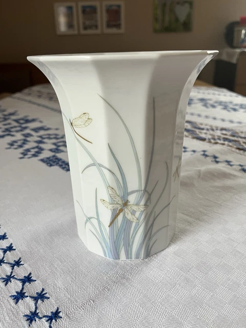 ROSENTHAL STUDIO-LINIE VASE Form: Polygon Design: Tapio Wirkkala, 16 cm ...