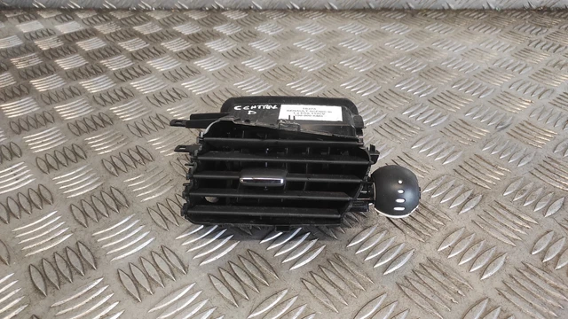 GRILLE D'AÉRATION AÉRATEUR centrale droite - RENAULT Scenic III (3 ...