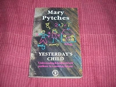 YESTERDAYS CHILD, PYTCHES, Mary, Used; Good Book EUR 10,03 - PicClick FR