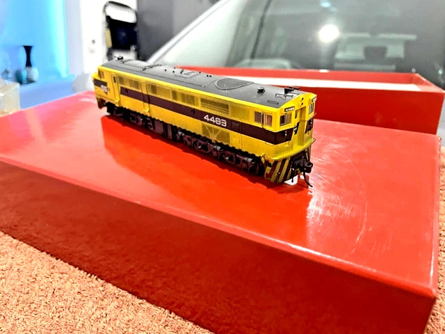 HO SCALE TRAINORAMA Nsw Nswgr Yellow Ssr 44 Class Diesel Loco # 4483 ...