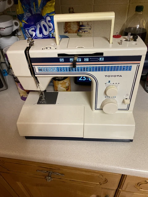 TOYOTA SEWING MACHINE Model 2700 Series £62.00 - PicClick UK