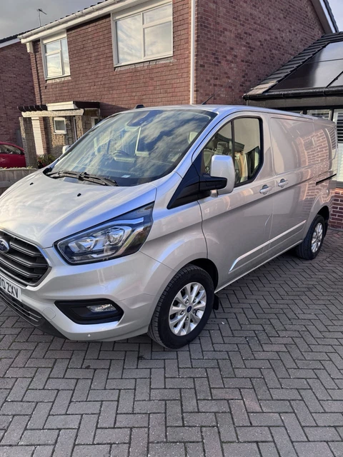 FORD TRANSIT CUSTOM 62000 miles 1 previous owner 2021 (Wetbelt Replaced ...