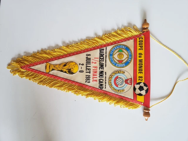 ANCIEN FANION FOOTBALL 1/2 Finale Barcelone Nouvelle Camp 1982 EUR 9,00 ...