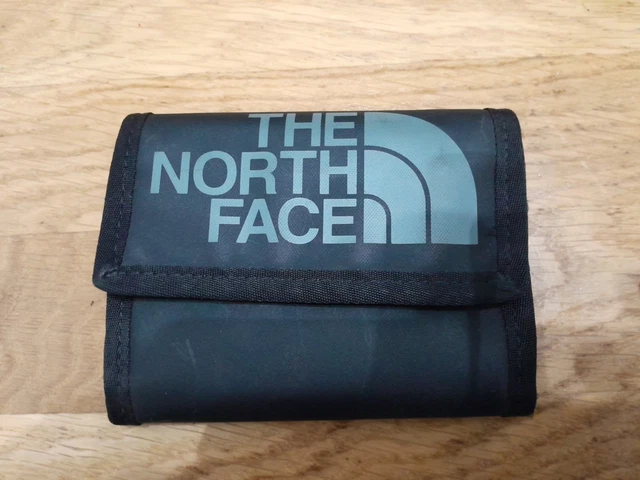 THE NORTH FACE Base Camp Wallet TNF Black Zip Compartment Key Holder £ ...