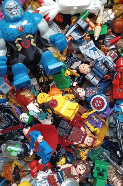 LEGO MINIFIGURES 1 Random City Creator Star Wars Marvel DC Ninjago Read ...