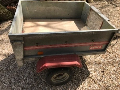 REMORQUE ERKA + bâche EUR 250,00 - PicClick FR