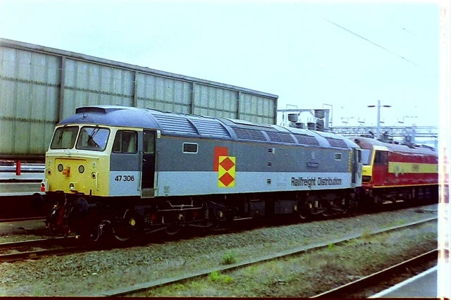35MM RAILWAY COLOUR Negative Class 47 306 at Crewe £1.95 - PicClick UK
