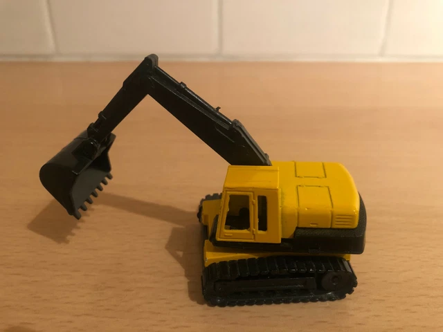MAJORETTE 1:100 SCALE Model Digger - PELLE MECANIQUE (No 242) £8.99 ...