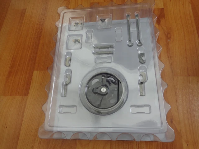 DEAGOSTINI BUILD THE C57 Steam Locomotive Issue #23 Third Wheels + Axle ...