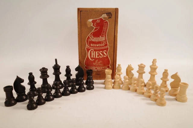 OLD VINTAGE STAUNTON Boxwood Complete Chessmen Set In Wood Box £19.99 ...