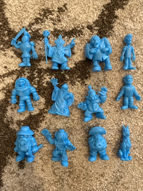 SCOOBY-DOO TINY MIGHTS Minifigure Complete Blue SET M.U.S.C.L.E. 12 ...