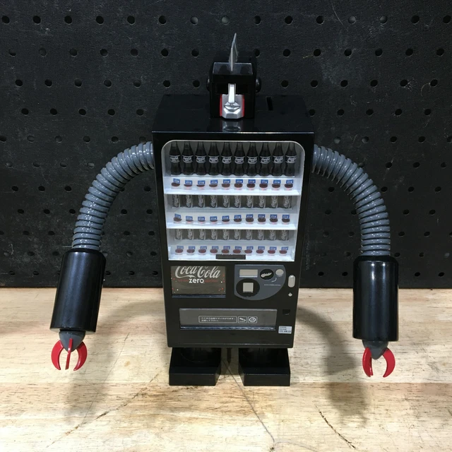 RARE COCA COLA Bending Machine Black Coke Zero Vending Machine Robot ...