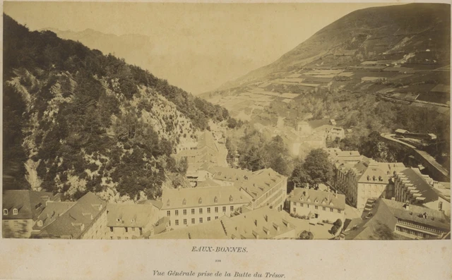 FRANCE, EAUX BONNES, Vue générale prise de la Butte du Trésor Vintage albumen pr EUR 79,00 ...