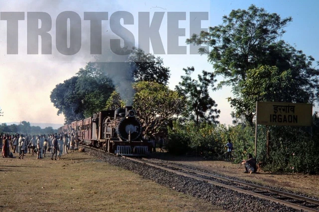 35MM SLIDE INDIA Indian Railways Steam Loco BS 639 Irgaon 1982 Original ...