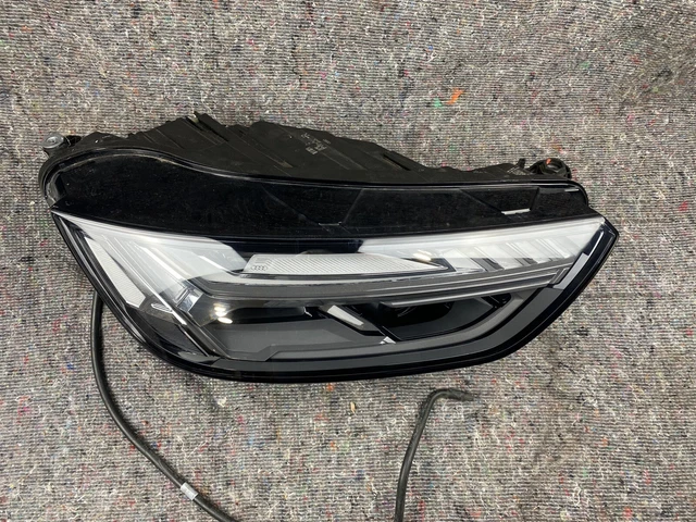 AUDI Q5 SQ5 Fy 2020-2024 Matrix Right Headlight In Mint Condition ...