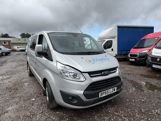 65 PLATE FORD Transit Custom Limited Factory crew cab none runner ...