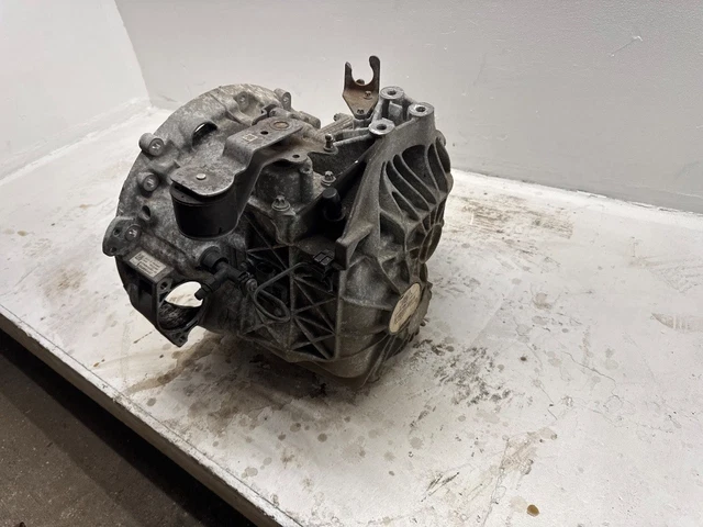 MERCEDES A CLASS 711643 Gearbox W176 2012-2015 1.6 Petrol Manual 6 ...