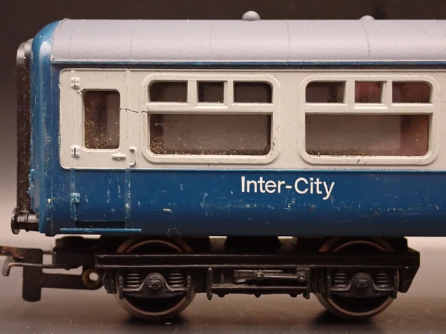 HORNBY OO GAUGE R724 BR Inter-City Second Class Coach M5120 (L344) $8. ...
