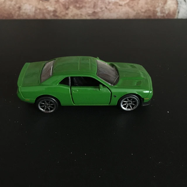 MAJORETTE DODGE CHALLENGER SRT Hellcat Green EUR 6,90 - PicClick FR MAJORETTE DODGE CHALLENGER SRT Hellcat Green EUR 6,90 - PicClick FR