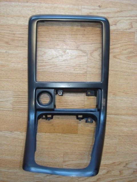 GENUINE NISSAN SKYLINE R32 GTR stereo gear shift surround in good ...