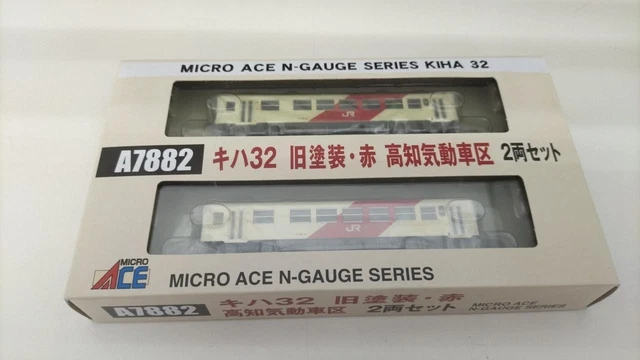 LOT DE 2 voitures Micro Ace A7882 Kiha 32 Old Paint Red Kochi Fudo Ward ...