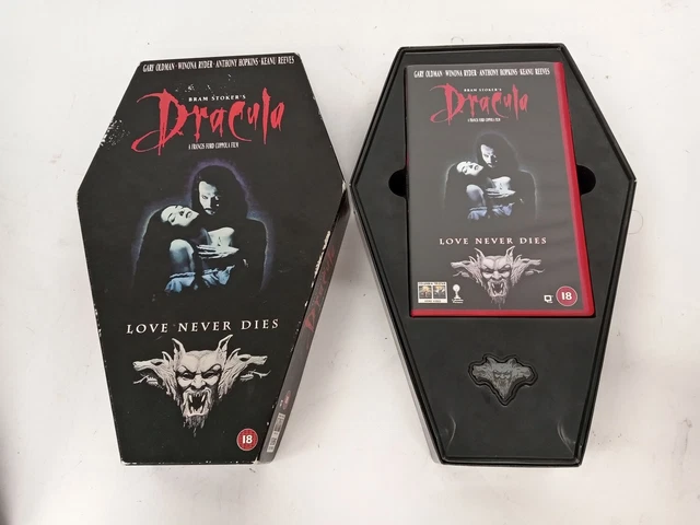 BRAM STOKER'S DRACULA Gift Box VHS & Book & Pin Limited Edition Coffin ...