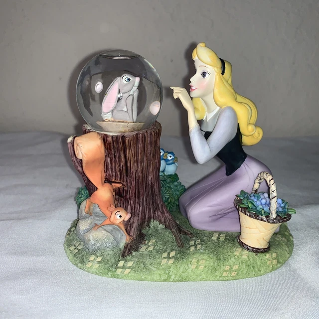 DISNEY SLEEPING BEAUTY Tree Trunk Forest Animals Snow Globe Mint & Rare ...