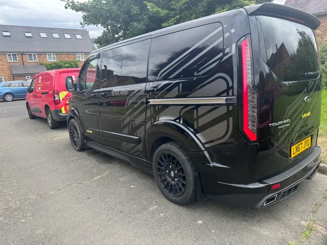 2017 [17] FORD Tourneo Custom 2.0 310 Vr46 Tdci 168 Bhp Diesel Ms-Rt ...