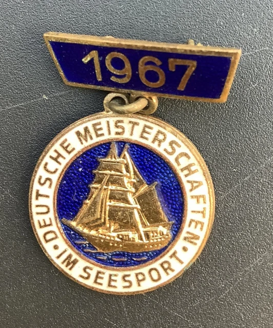 DDR PIN ABZEICHEN 1967 Deutsche Meisterschaften im Seesport EUR 33,33 ...
