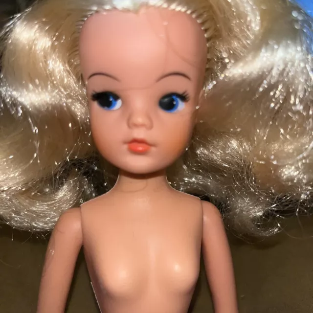 VINTAGE SKINNY FUNTIME Blonde Sindy Doll 1970s Stunning Rare £50.00 ... VINTAGE SKINNY FUNTIME Blonde Sindy Doll 1970s Stunning Rare £50.00 ...