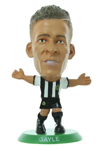 SOCCERSTARZ SOC1133 NEWCASTLE Dwight Gayle Classic Home Kit EUR 10,56 ...