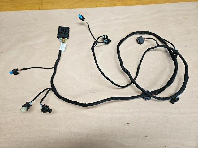 MERCEDES C CLASS W205 Parking Sensor Wiring Loom Front Bumper C Class ...