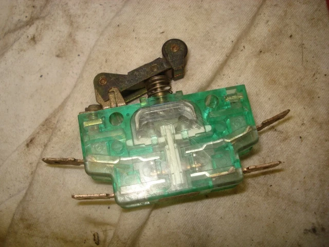 VINTAGE SCHALTBAU 4 pole Roller Micro-switch 4KV/3 Switch # 40 £3.99 ...