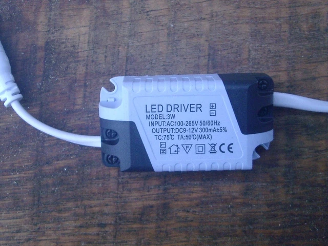 AC-DC TRANSFORMATOR LED Driver Netzteil Trafo 3W 300mA DE EUR 4,00 - PicClick DE