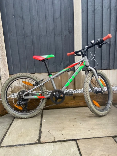 CUBE RACE 200 Kids Bike 20” wheels £85.00 - PicClick UK