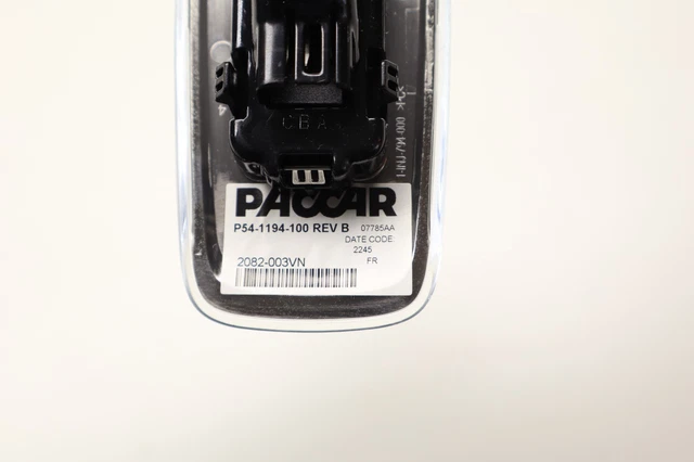 2024 KENWORTH T680 Cab Sleeper Dome Lamp Light P54-1194-100 $77.08 ...