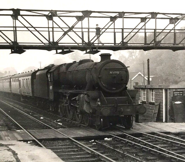 VINTAGE TRAIN PHOTO LMS No.45190 Railway Man On Bridge Over Railway £7. ...