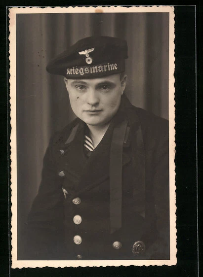 PHOTO-CARTE MARIN EN Uniforme Avec Insigne de Sport Et Bandeau Marine ... PHOTO-CARTE MARIN EN Uniforme Avec Insigne de Sport Et Bandeau Marine ...