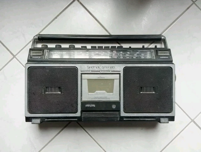 BOOMBOX RADIO CASSETTE recorder spatial Philips 8212 EUR 12,00 ...