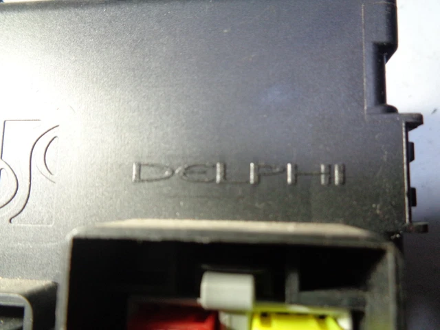 VAUXHALL CORSA D Bcm Body Control Module Fuse Box 13321078 2007 To 2014 ...