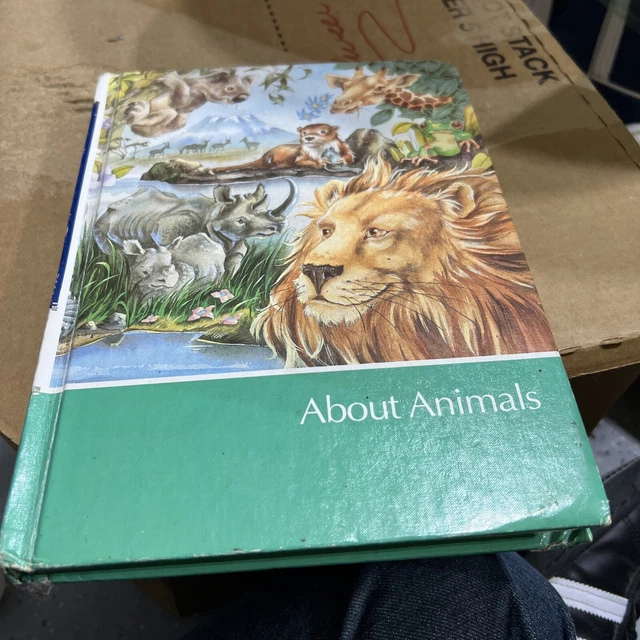 ABOUT ANIMALS (CHILDCRAFT: The How and Why Library, Volume 5 ...