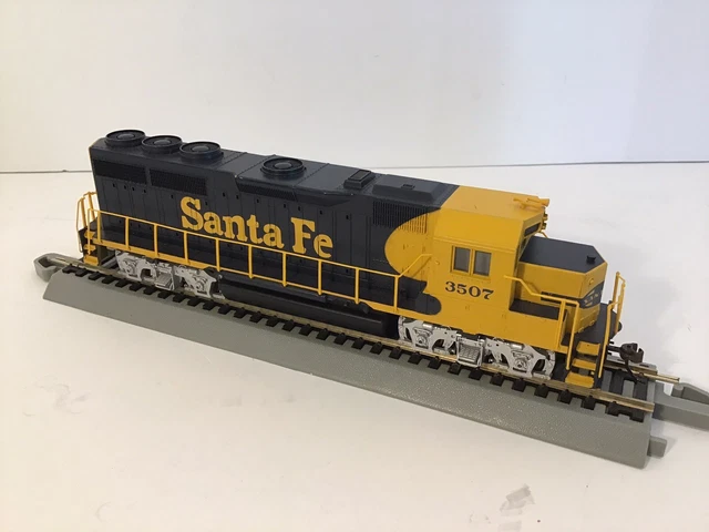 TRAIN LOCOMOTIVE DIESEL échelle Bachmann HO EMD GP40 Santa Fe #3507 train DCC EUR 76,43 ...