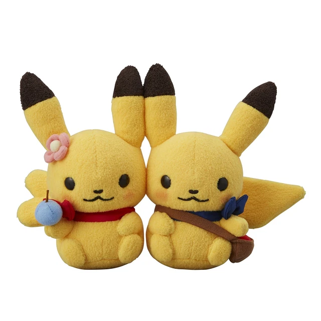 POKEMON CENTER ORIGINAL Pikachu Paire Peluche Pokémon Little Tales ...