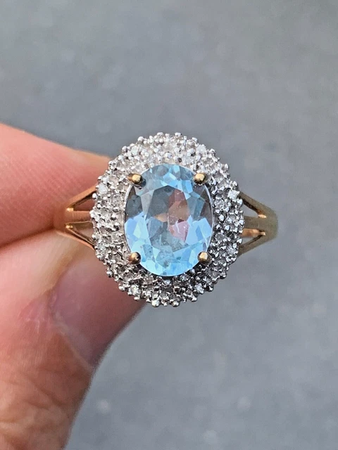 9CT GOLD BLUE topaz & diamond large cluster ring, 9k 375 heavy 4 grams ...